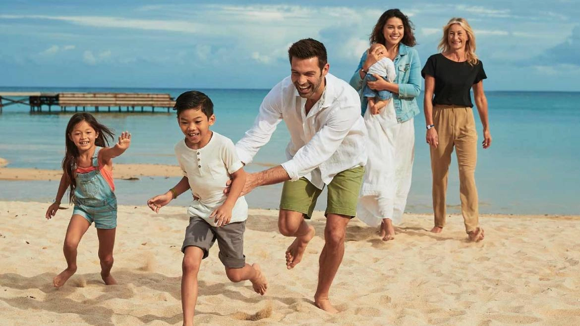 Best Family Package Holidays 2024 | Affordable Family Trip Packages